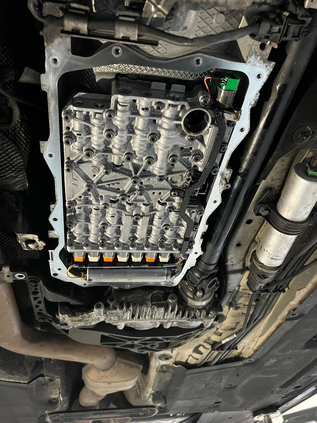 ZF8 Gearbox Service | Senior Performance